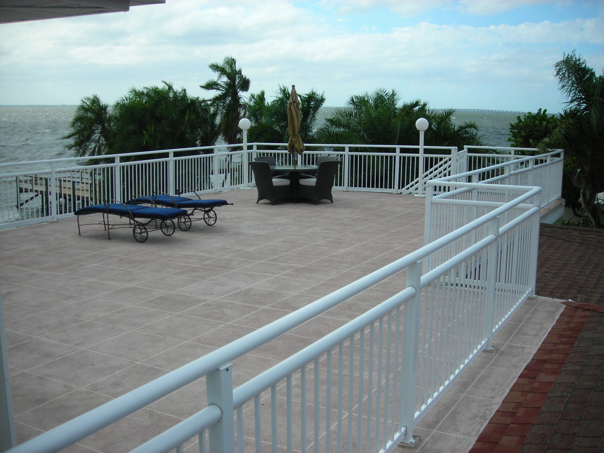 Balcony & Decks | Pinnacle Services